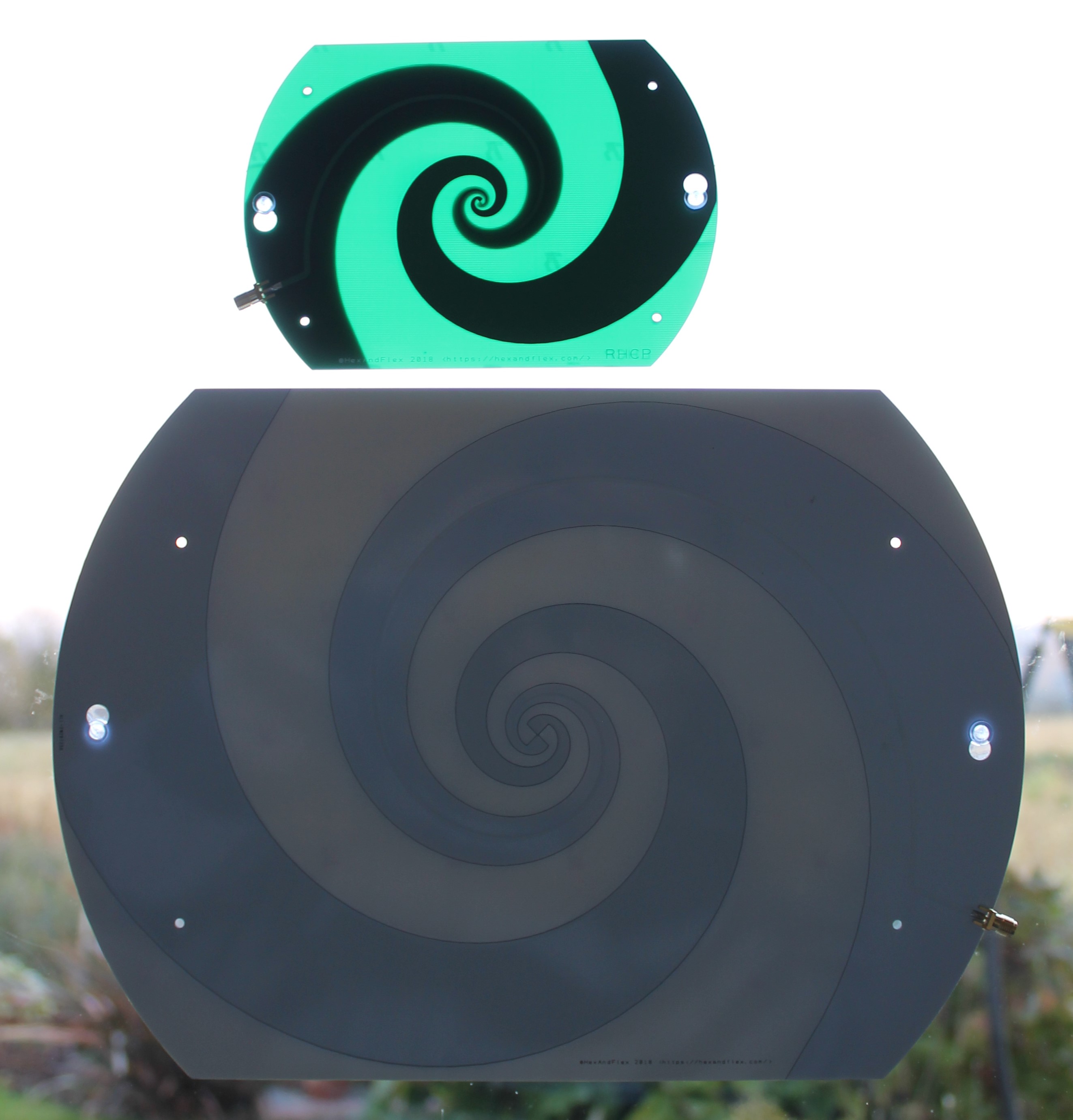 Spiral Antenna – Part 3 – Results and Suckers | HexAndFlex